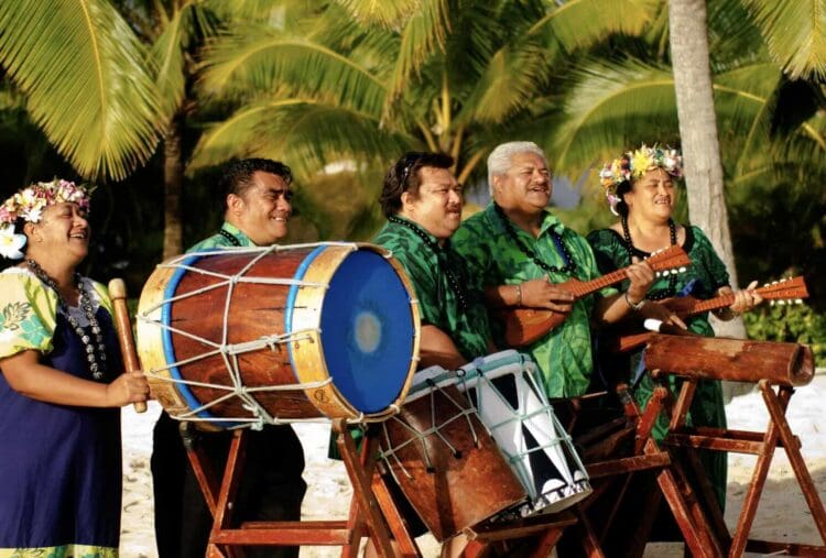 Exploring Polynesian Culture & Meanings - A Bus On a Dusty Road