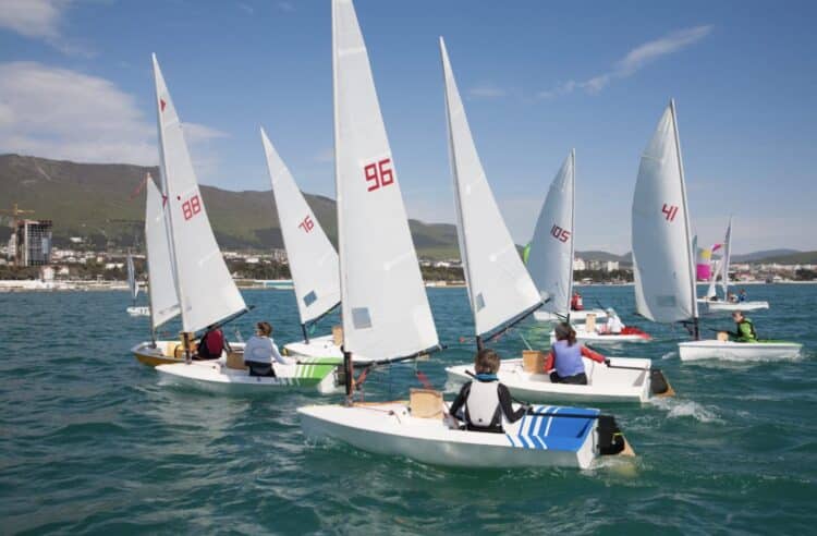 How Sailing Can Improve Your Mental and Physical Health, 12 Ways - A ...